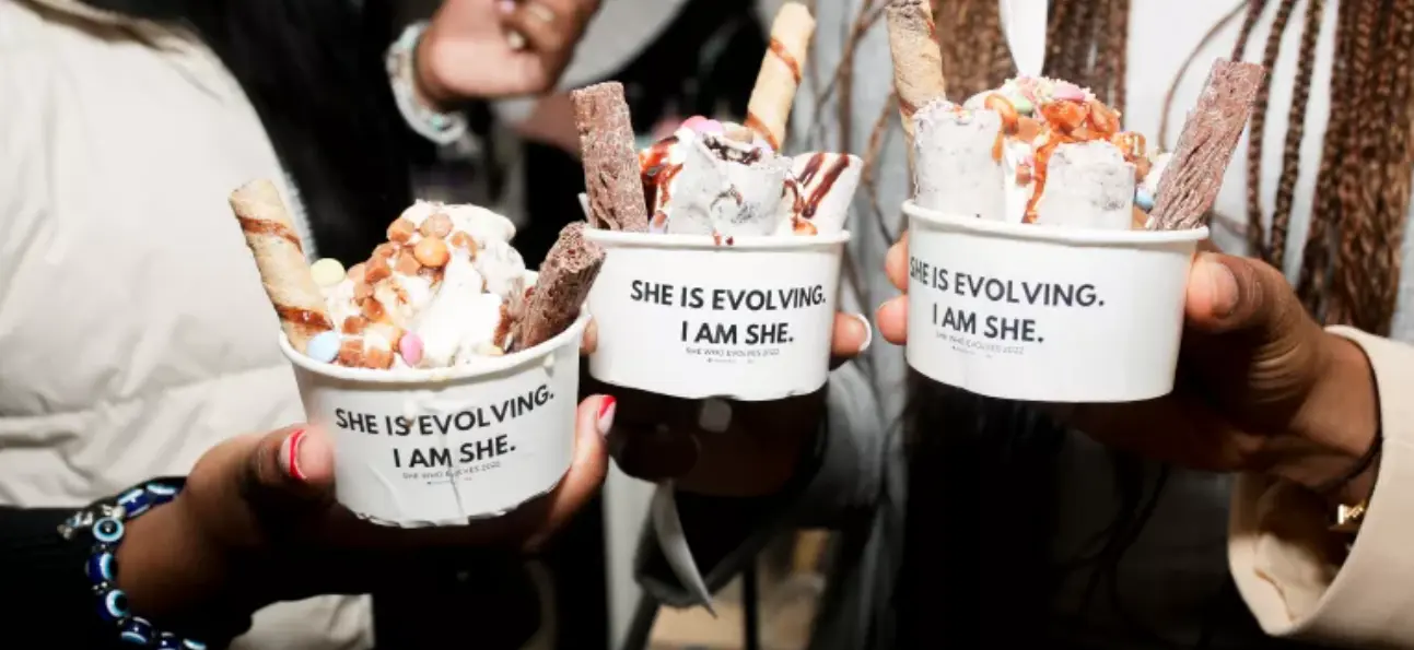 Fresh Ice cream rolls | Rolled ice cream cart hire | Roll Me Up