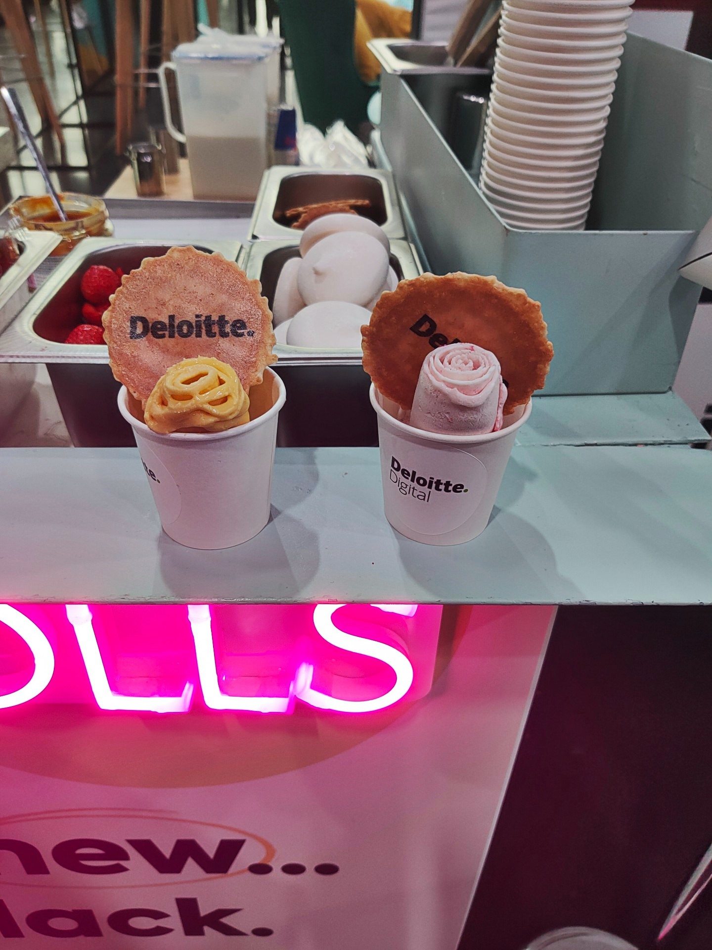 Branded Printed Wafers - Roll Me Up